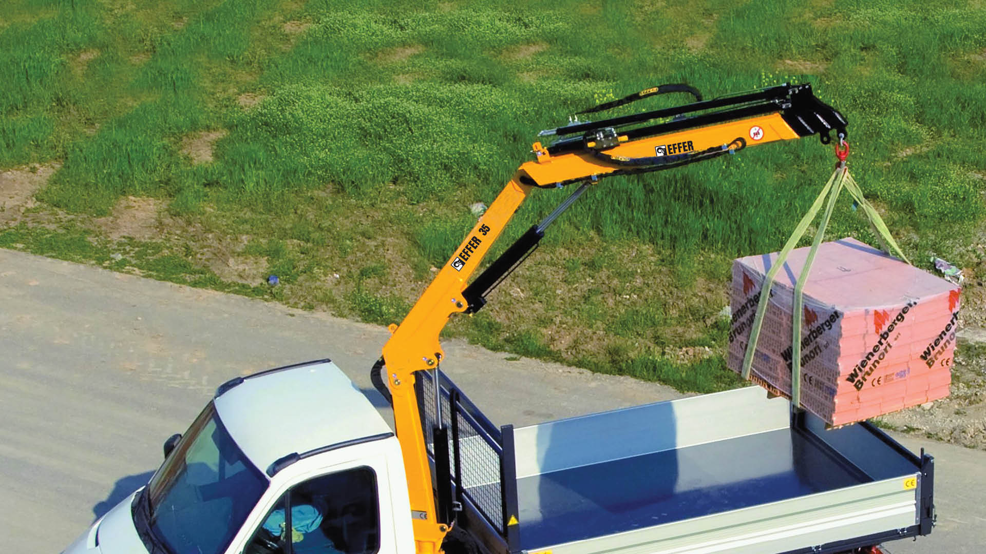 Small Knuckle Boom Cranes - Light Range Cranes | Best Knuckle Boom ...